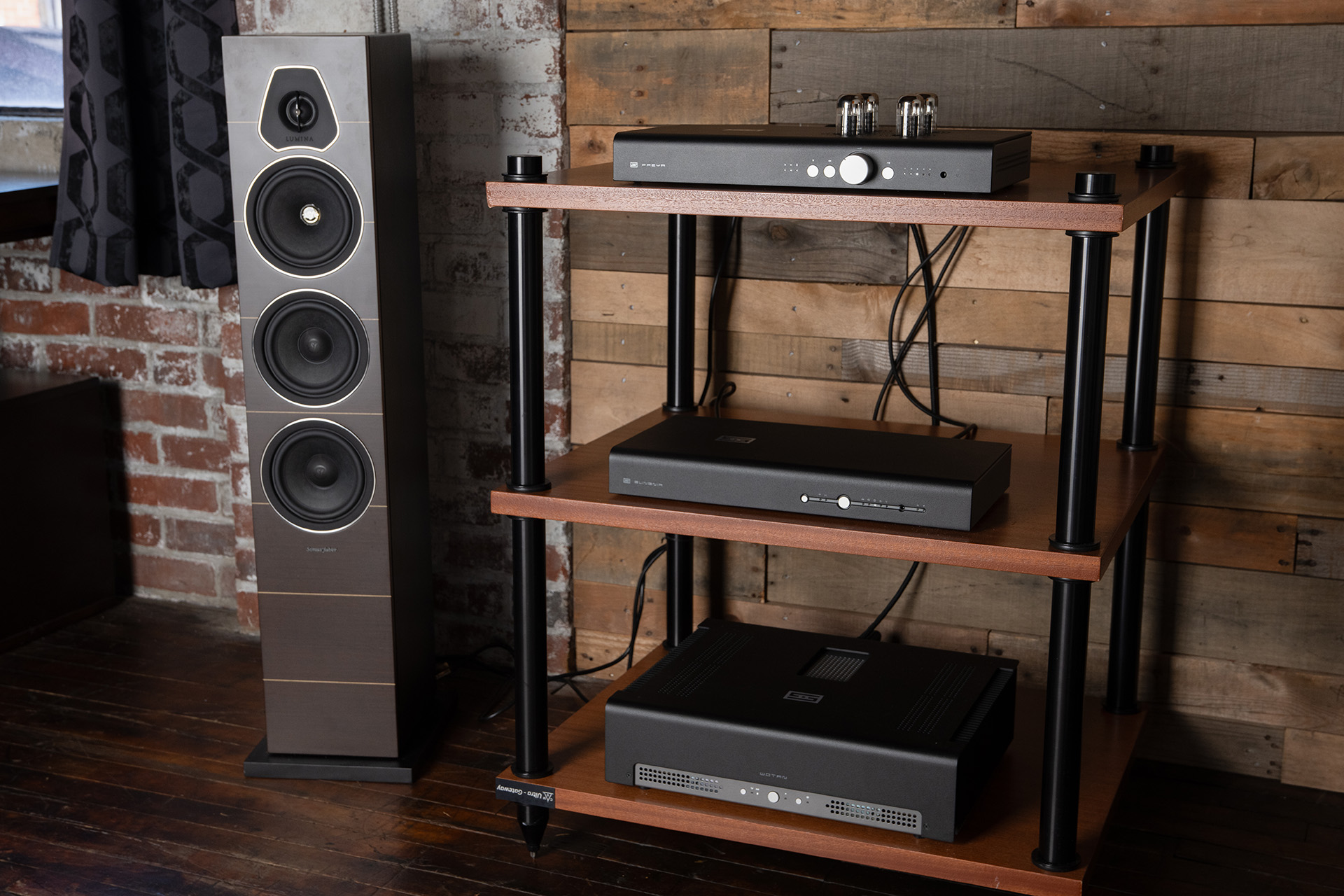 Schiit Audio: Audio Products Made in USA