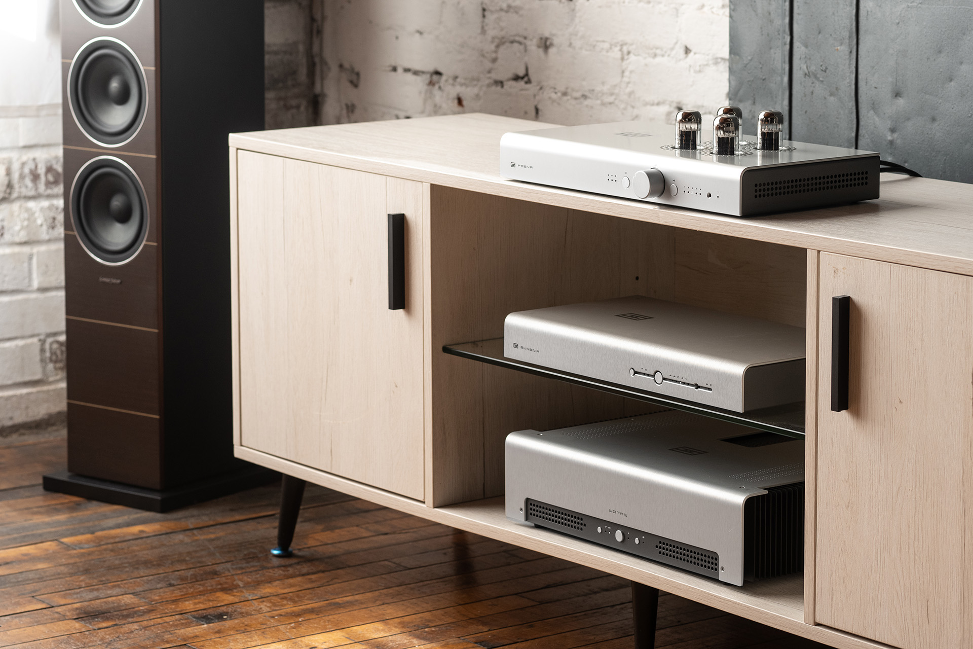 Schiit Audio: Audio Products Made in USA