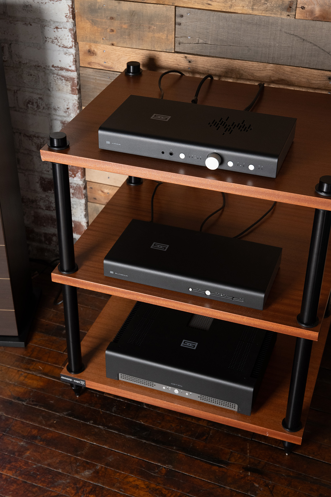 Schiit Audio: Audio Products Made in USA
